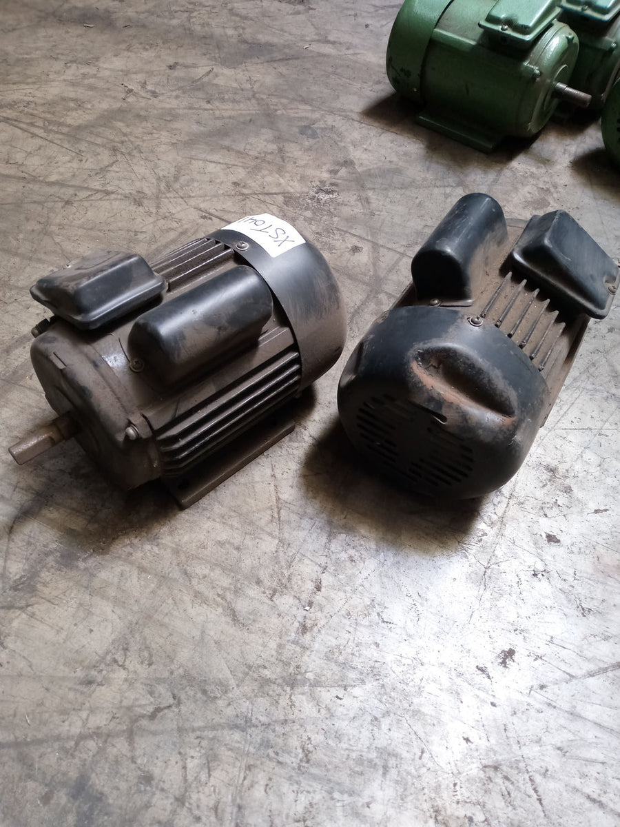 ELECTRIC MOTOR 240 VOLT 14MM SHAFT Qty of 2 – TWM Clearance Centre